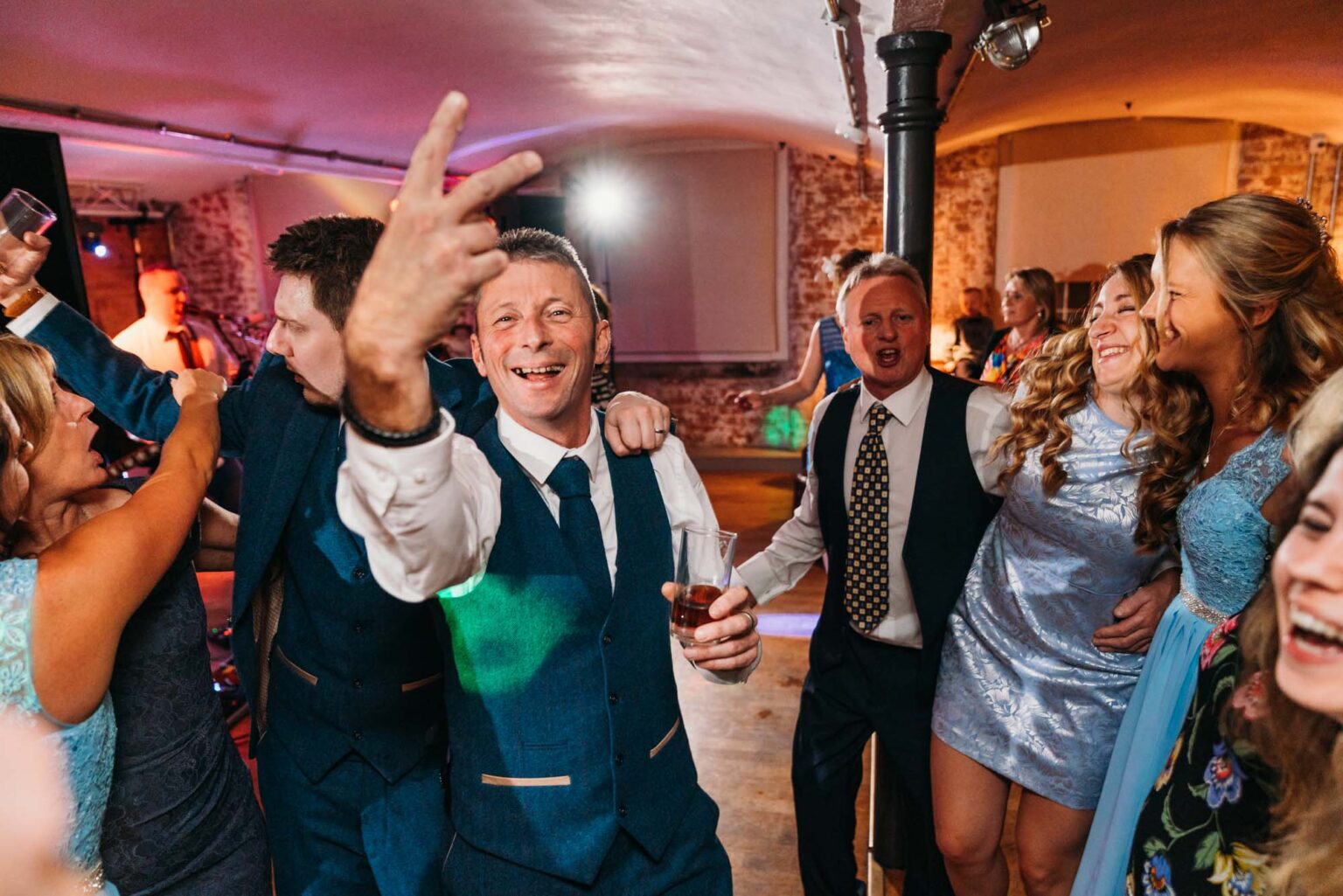 Are Disposable Cameras for Weddings a Good Idea? - Martin Cheung ...